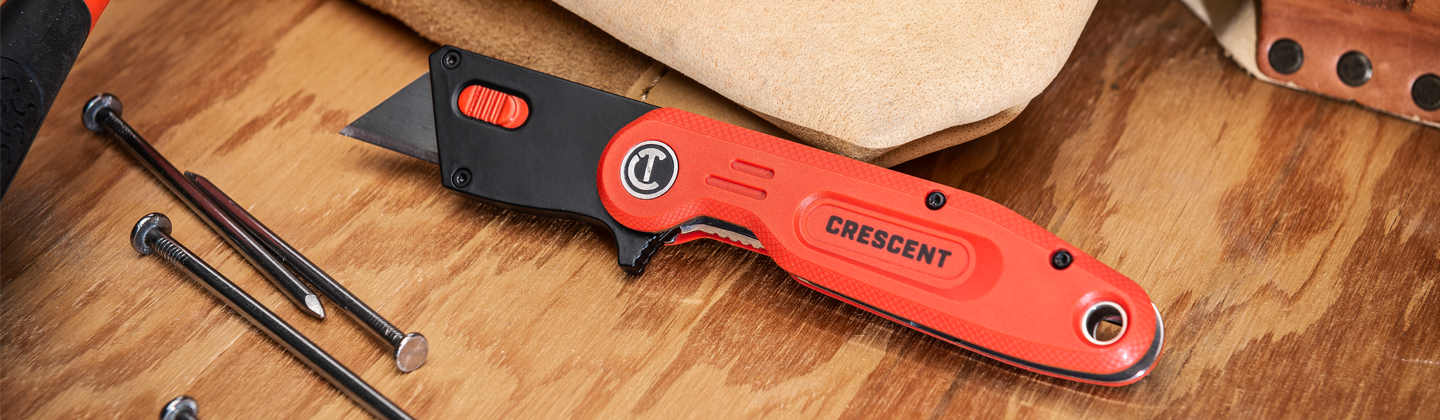 Shop Pocket Knives | Crescent Tools