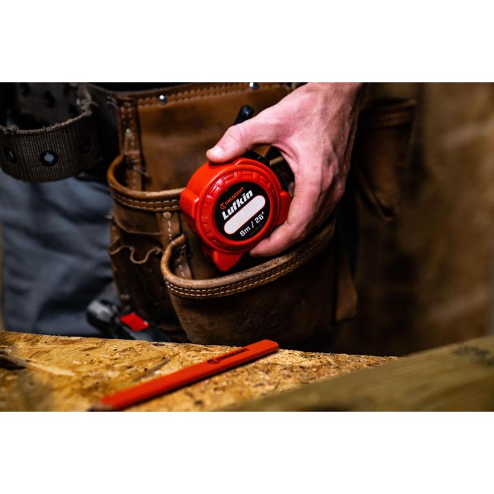 1"/25mm x 26'/8m L600 Series Power Tape Measure