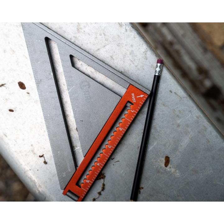 EX6 2-in-1 Extendable Layout Tool | Crescent Tools