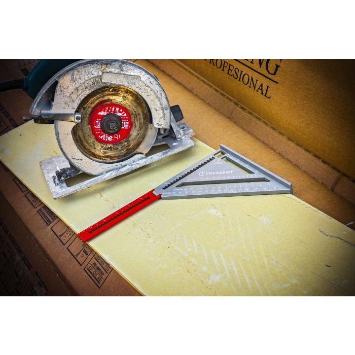 EX6 2-in-1 Extendable Layout Tool | Crescent Tools